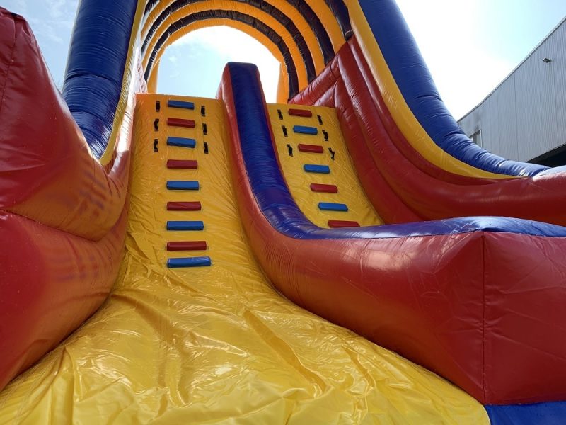 Waterslide with sliding end - Jump Factory | Quality Inflatables