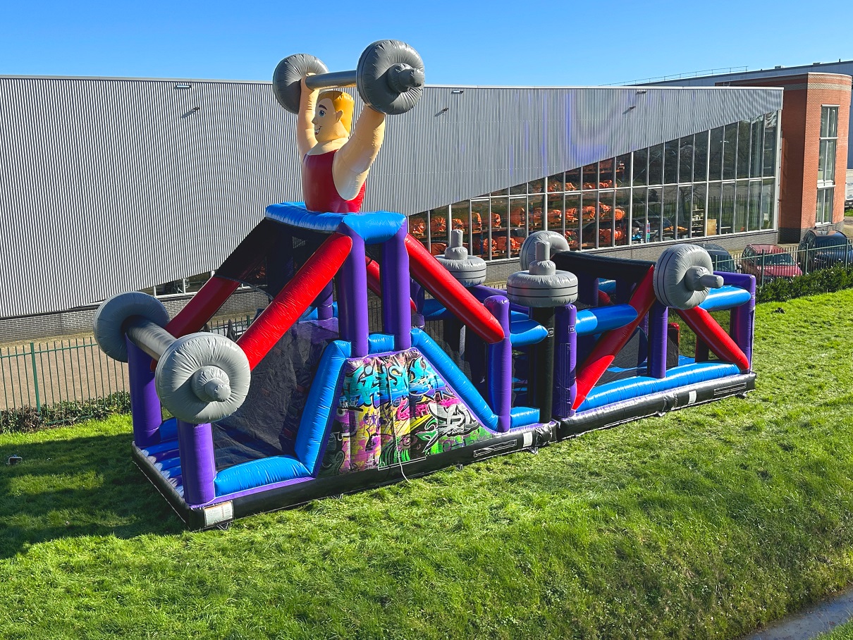 Modular Obstacle Course Weightlifter 13,5 meter - Jump Factory